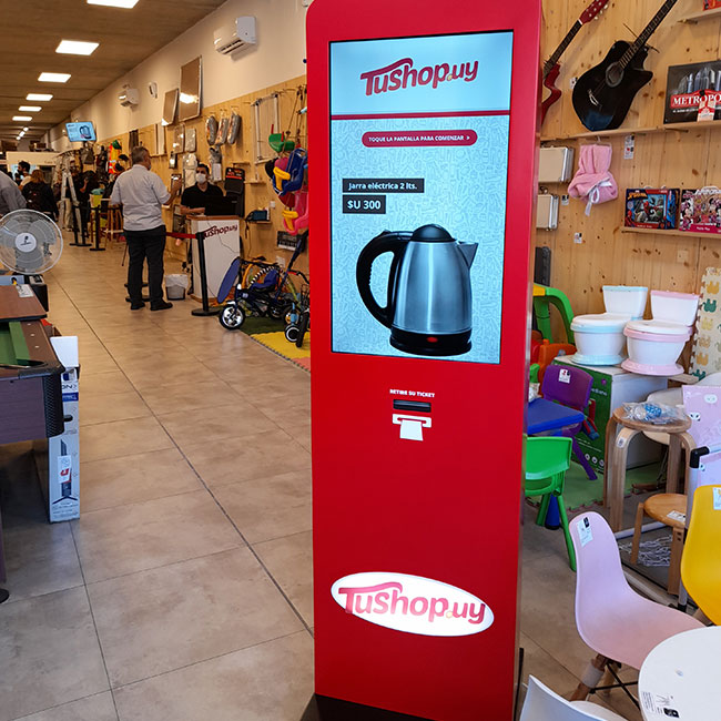 Naimade | Tótems de servicios de interacción digital dinámica